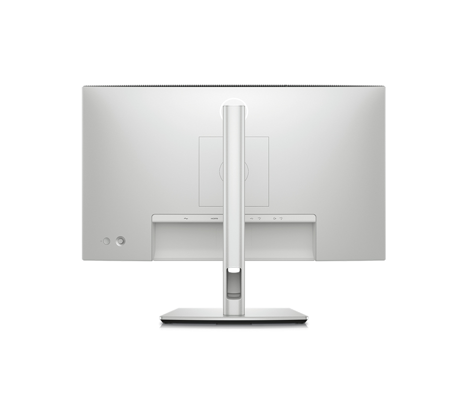 Dell 32 P3223QE Monitor 31.5 inches / 80.01 cm LED 4K 3840 x 2160 at 60 ...